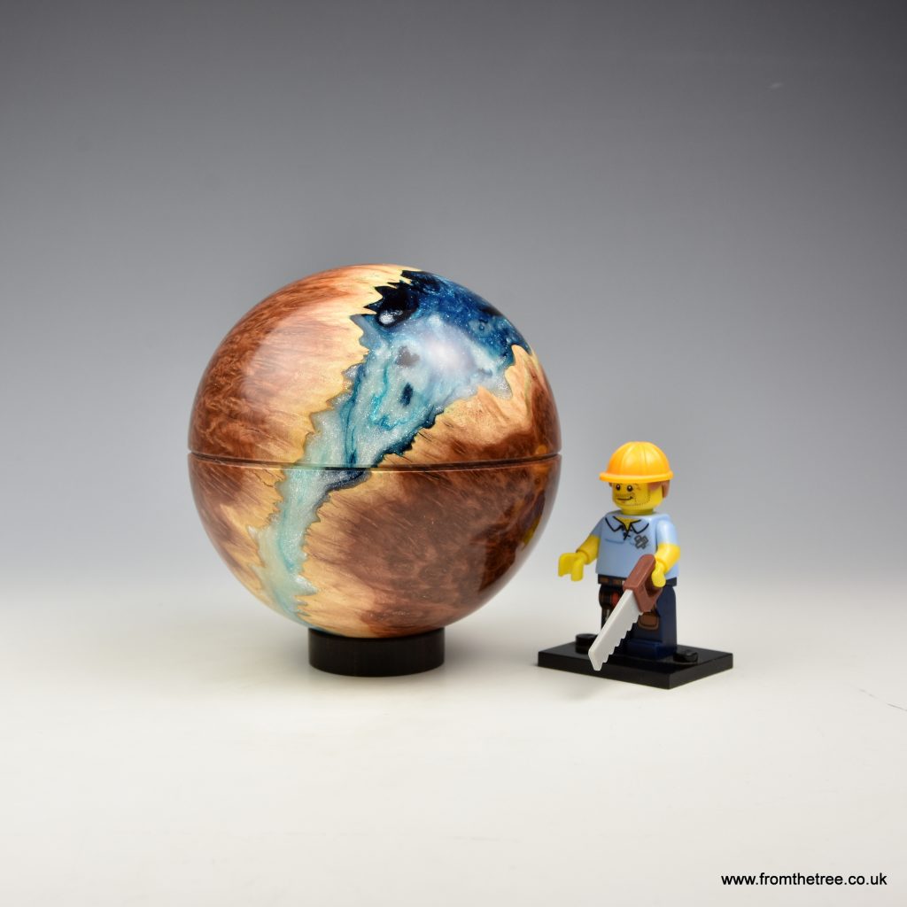 Hybrid sphere box | DICTUM Handwerksgalerie